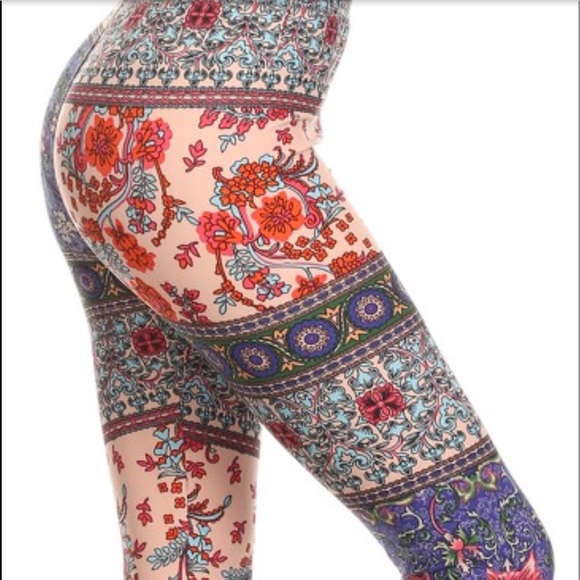 Pants & Jumpsuits | Multi Colorful Design Leggings | Poshmark